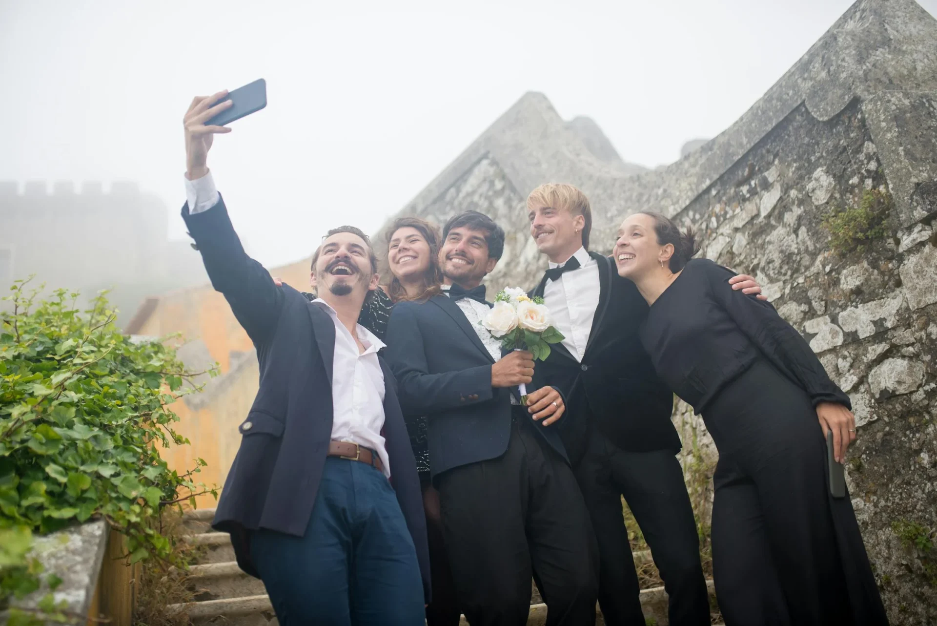 How Face Editing Enhances Group Photos for Special Occasions